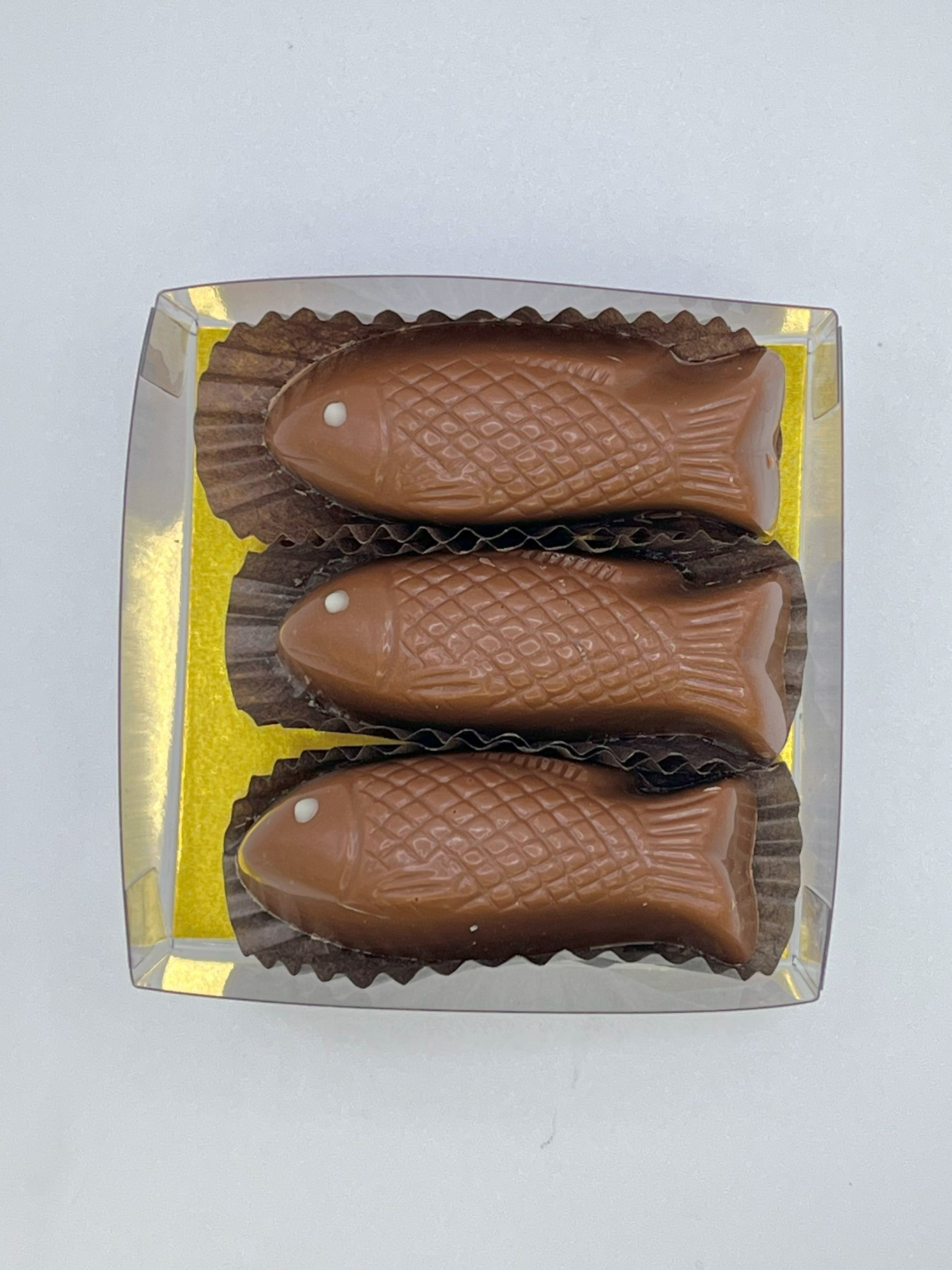 1383 - Fish Box Solid - 45g Milk – Le Chocolat Du Savoie